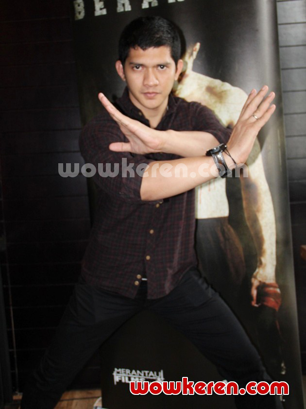 Gambar Foto Iko Uwais Saat Jumpa Pers Film 'The Raid 2: Berandal' - Foto 2 dari 22